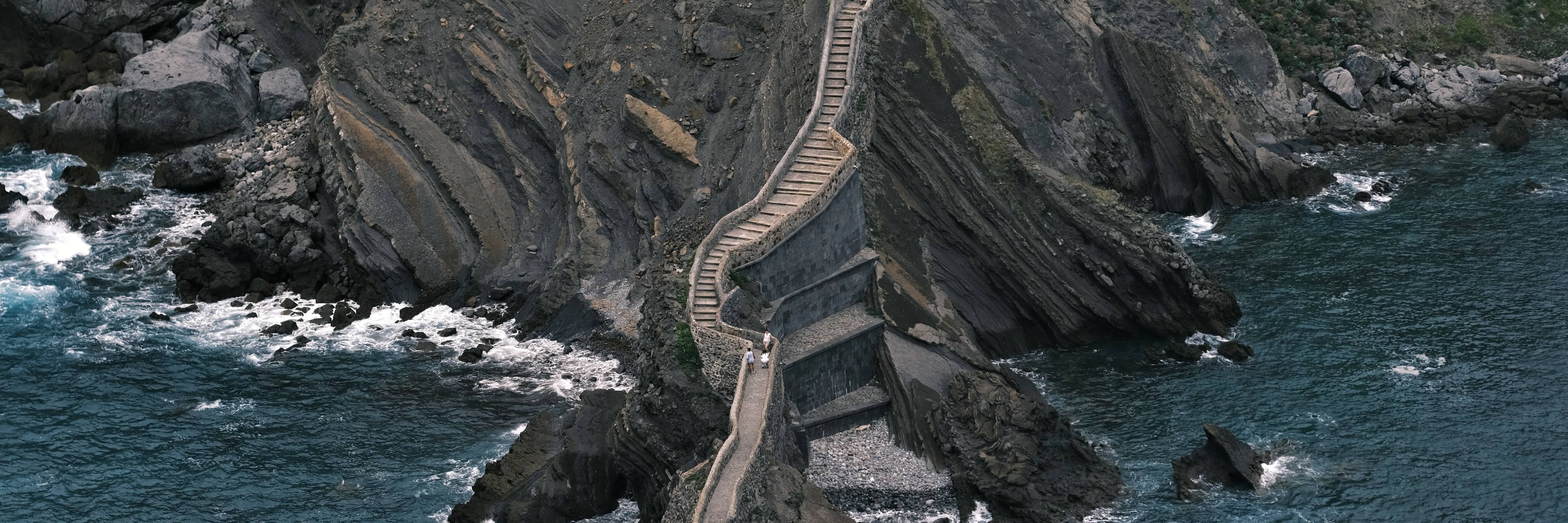 Dragonstone · QSD’s House of Wonders